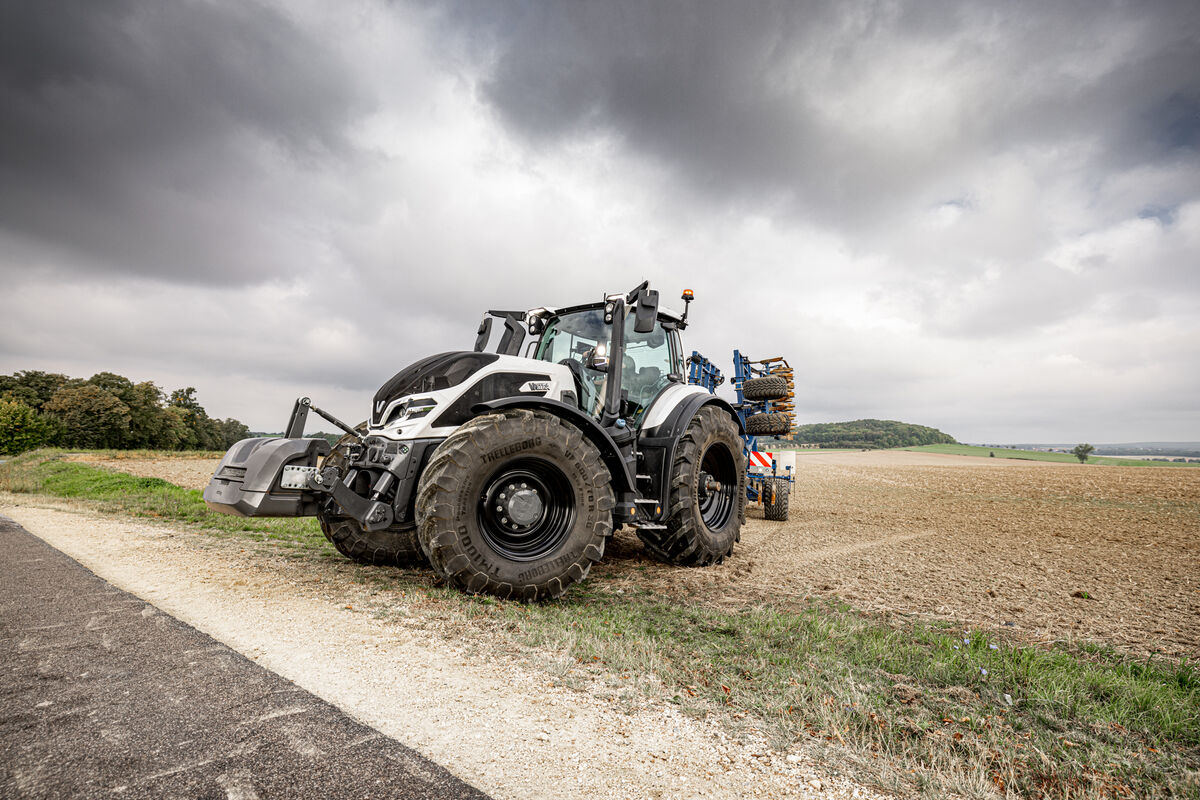 Valtra Tractors - Growers Services